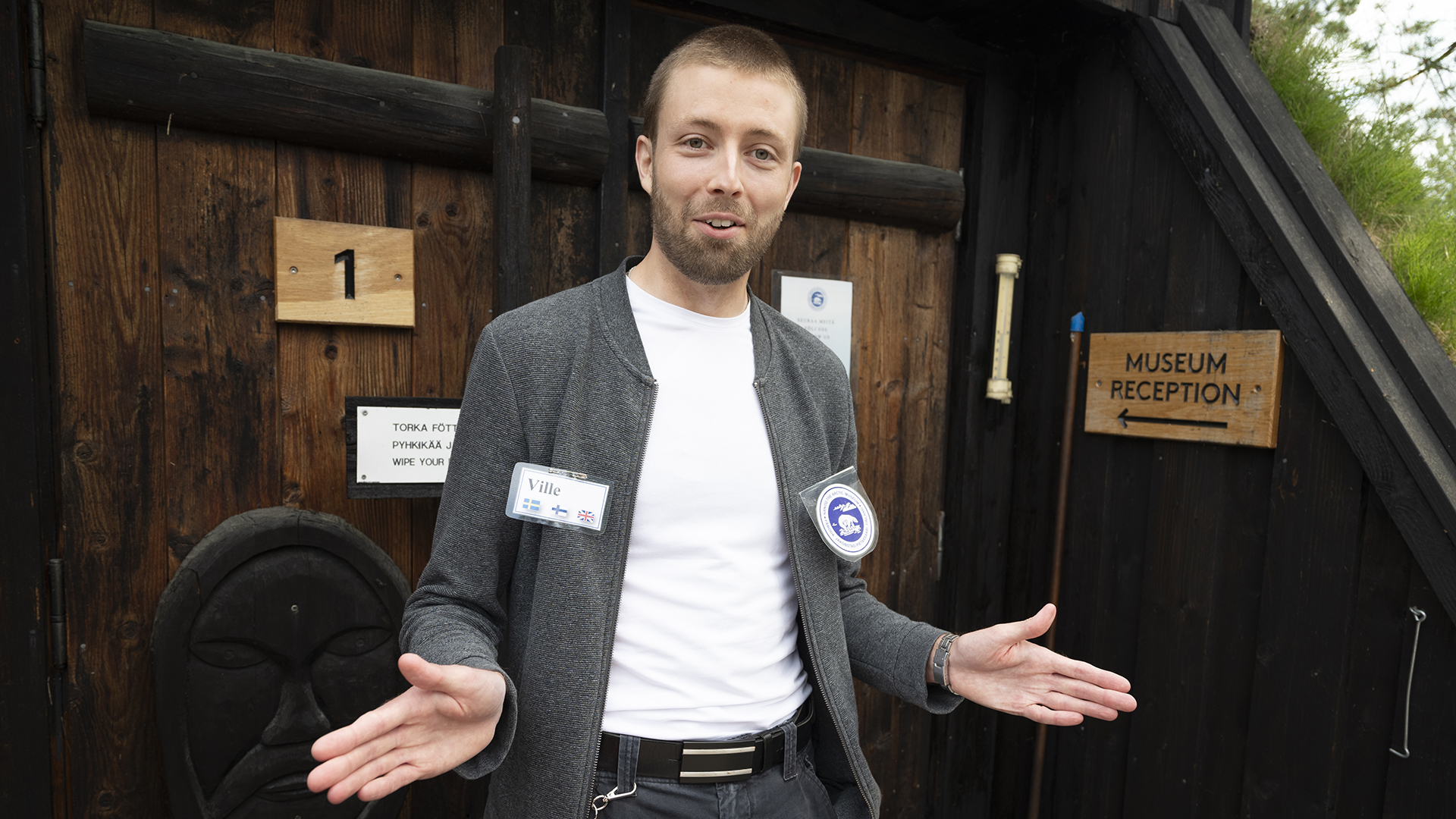 Nanoq on hauska kohde niin pienille kuin isoillekin tutkimusmatkailijoille