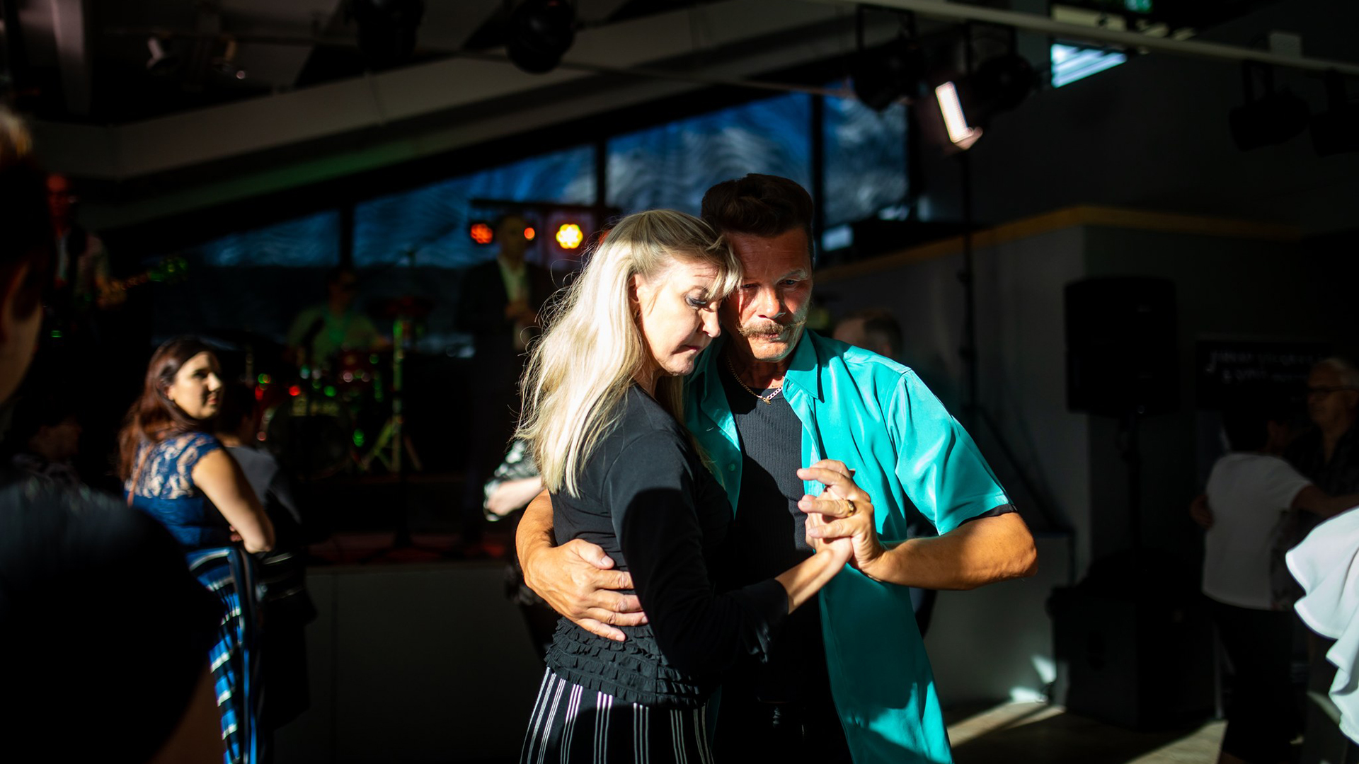 Tanssileirillä tangohuuma on taattu - Pointti